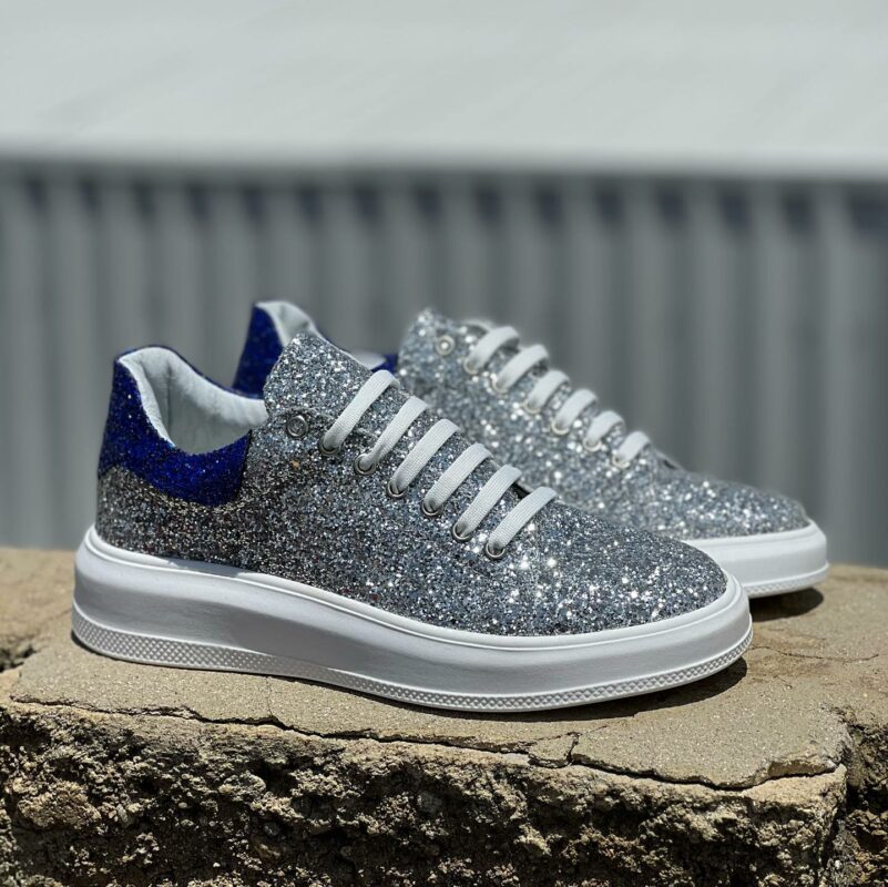 Tenis choclo brillos plata/azul – Calzado Xicarú